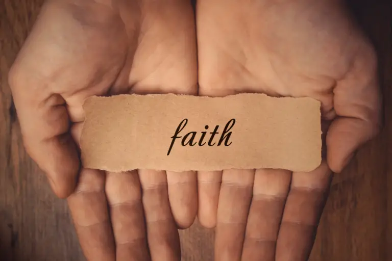Stepping Out in Faith: What God Wants You To Know - Bible Study Planet ...